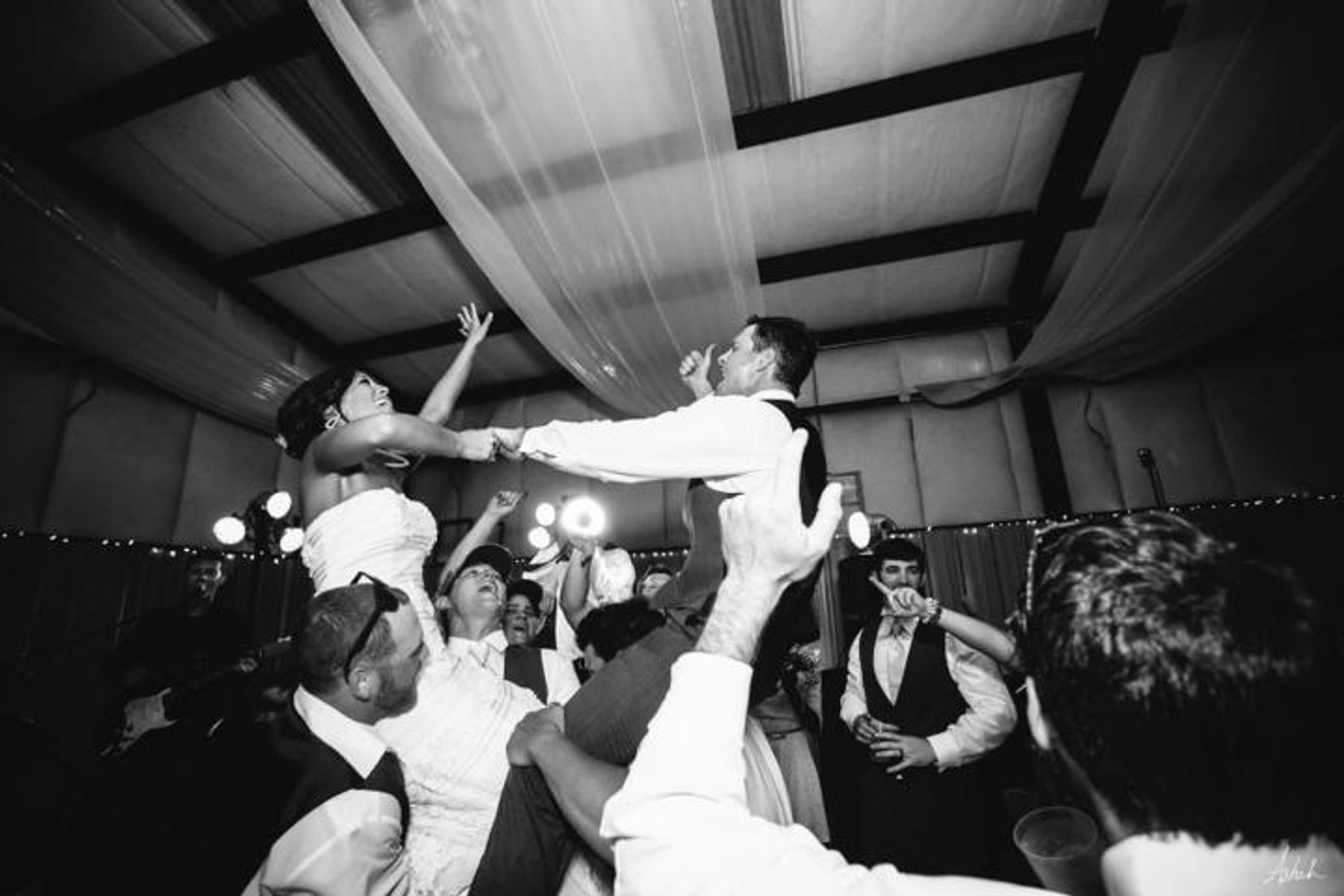 sevensharpnine.com - Weddings/Corporate Events/Covers