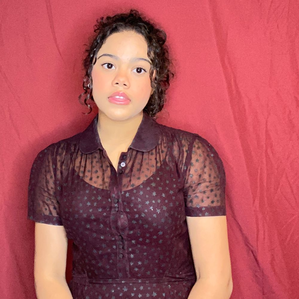 Alison Fernandez Official website for Alison Fernandez Singer & Alison ...