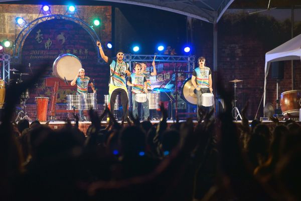 Grooversity - About Us