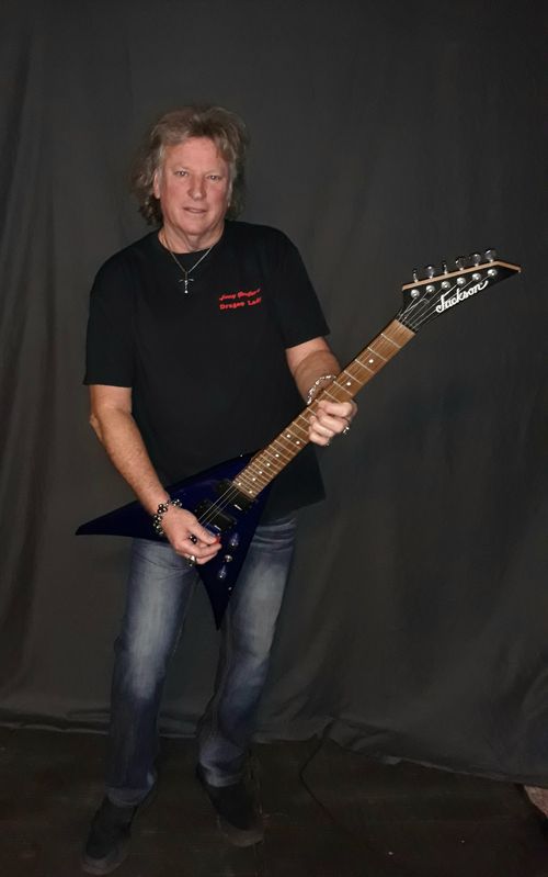 Joey Ventura - Press Kit