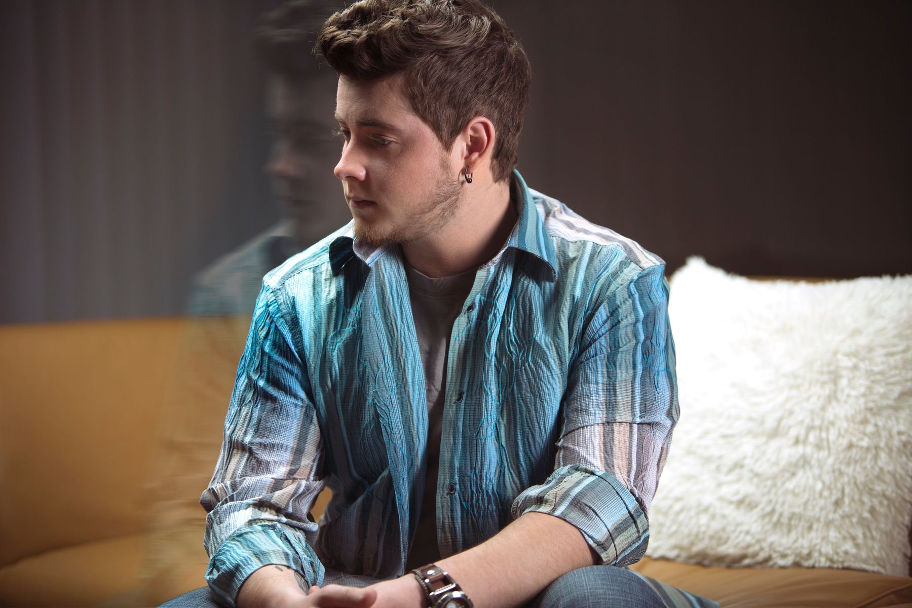 Zach Dylan - About Zach Dylan