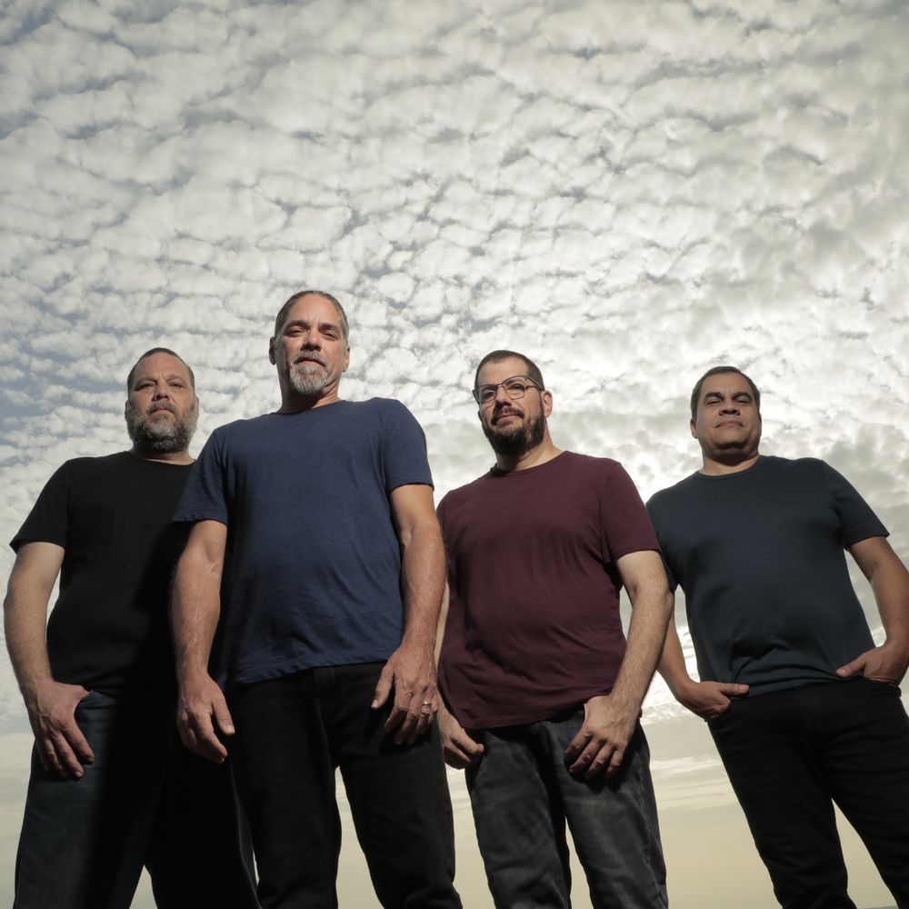 Fiel a La Vega - Biografia