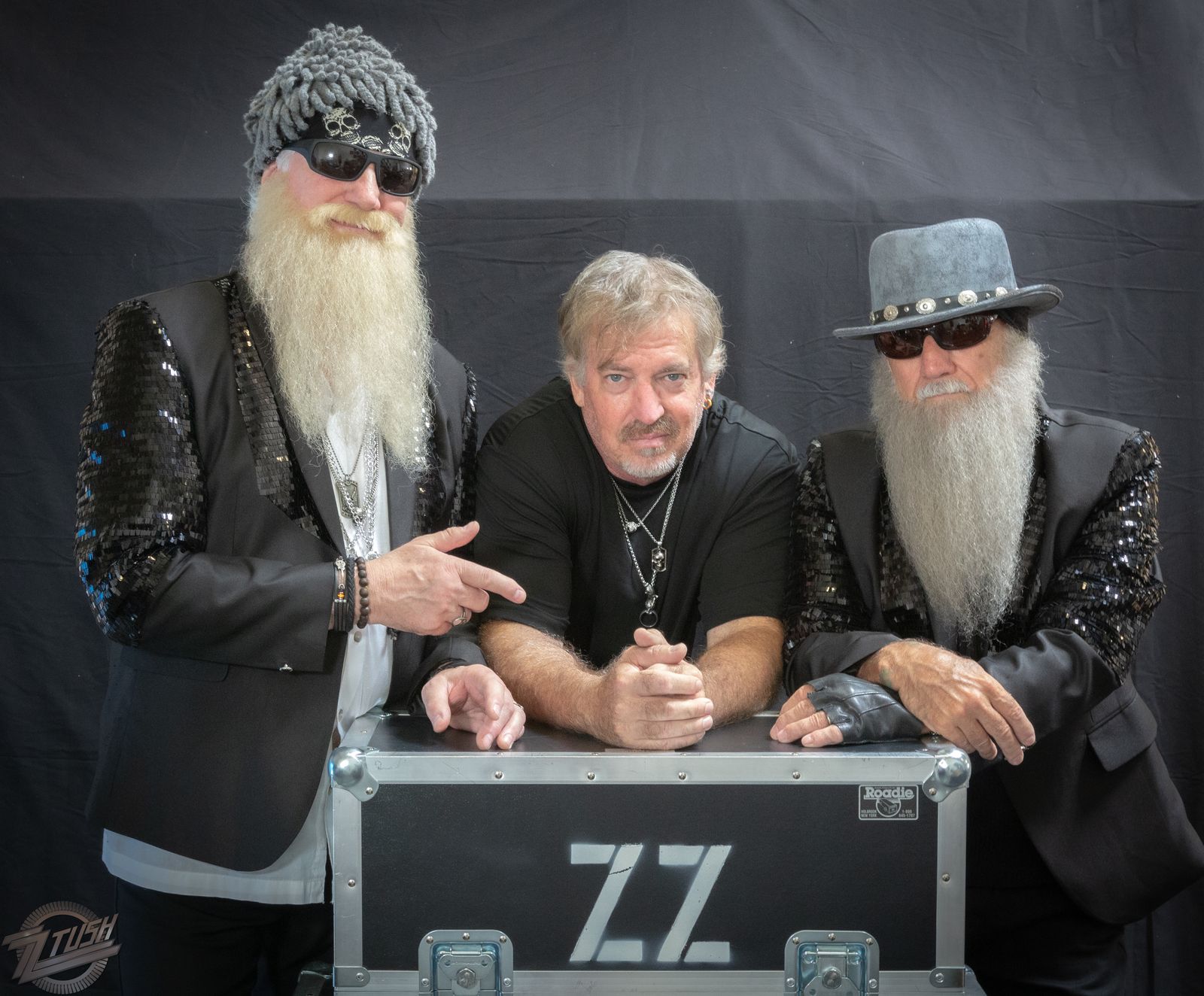 Home | ZZ Tush - The most authentic ZZ Top Tribute Band