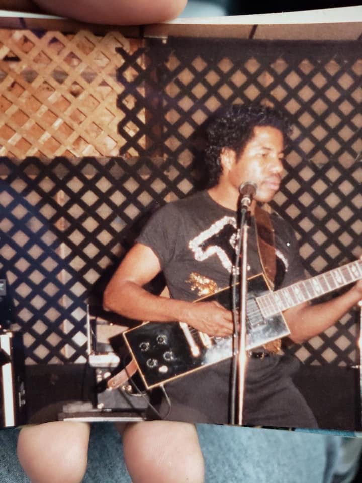 Tee Dee Young - Gallery