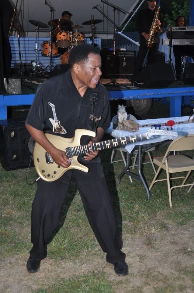 Tee Dee Young - Gallery