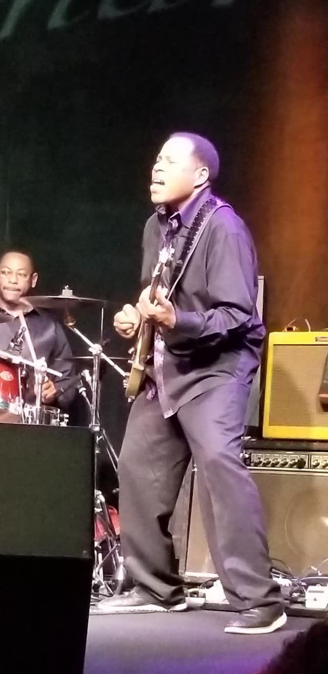 Tee Dee Young - Gallery