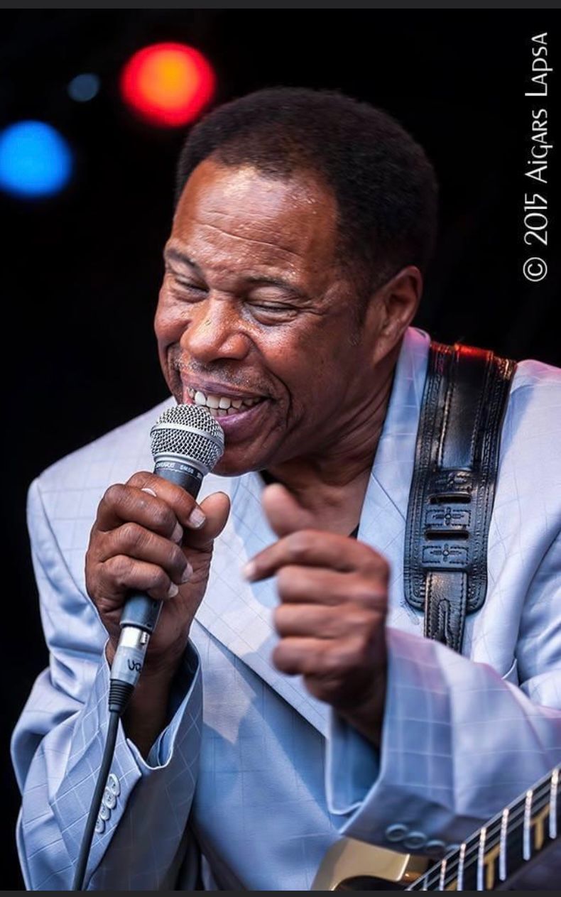 Tee Dee Young - Gallery