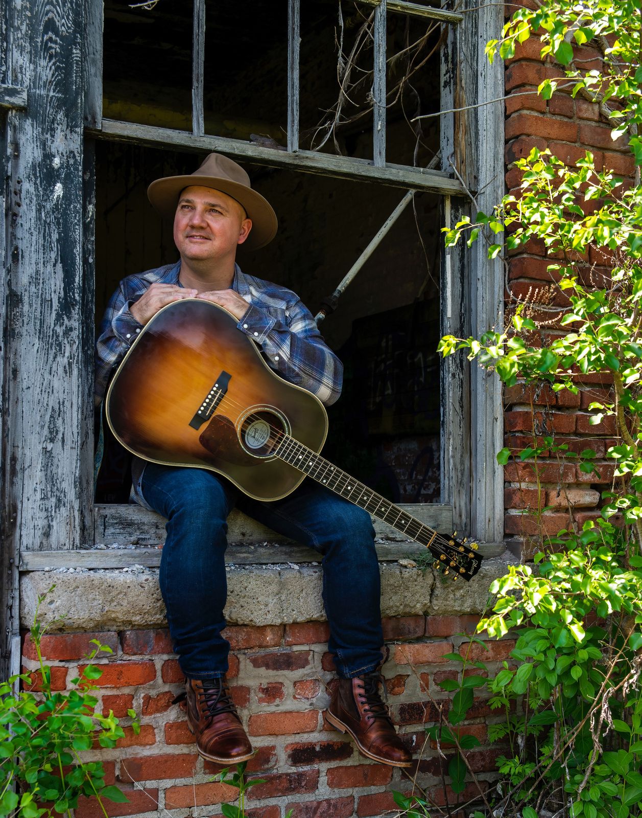 Johnny Bauer - Photos