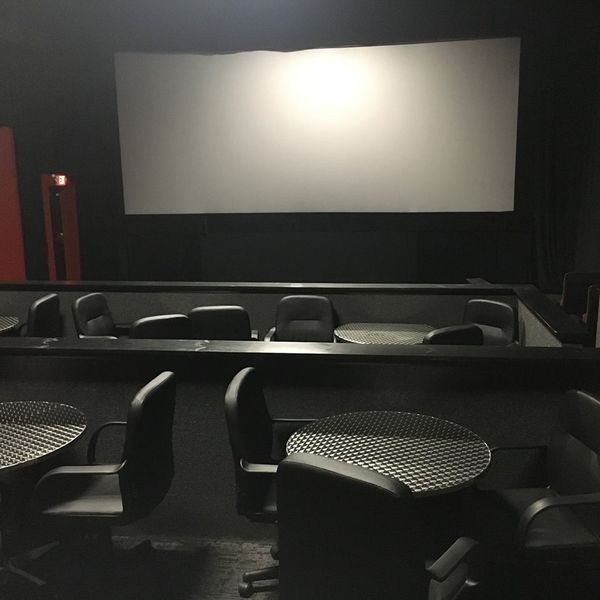 FULL MOON INC. - Full Moon CINEPLEX