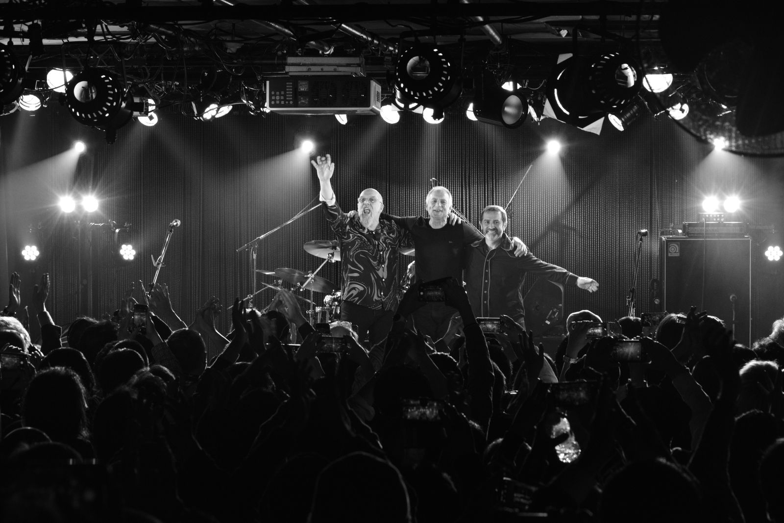 Official website for EXTC- XTC's Terry Chambers and Friends - PHOTOS