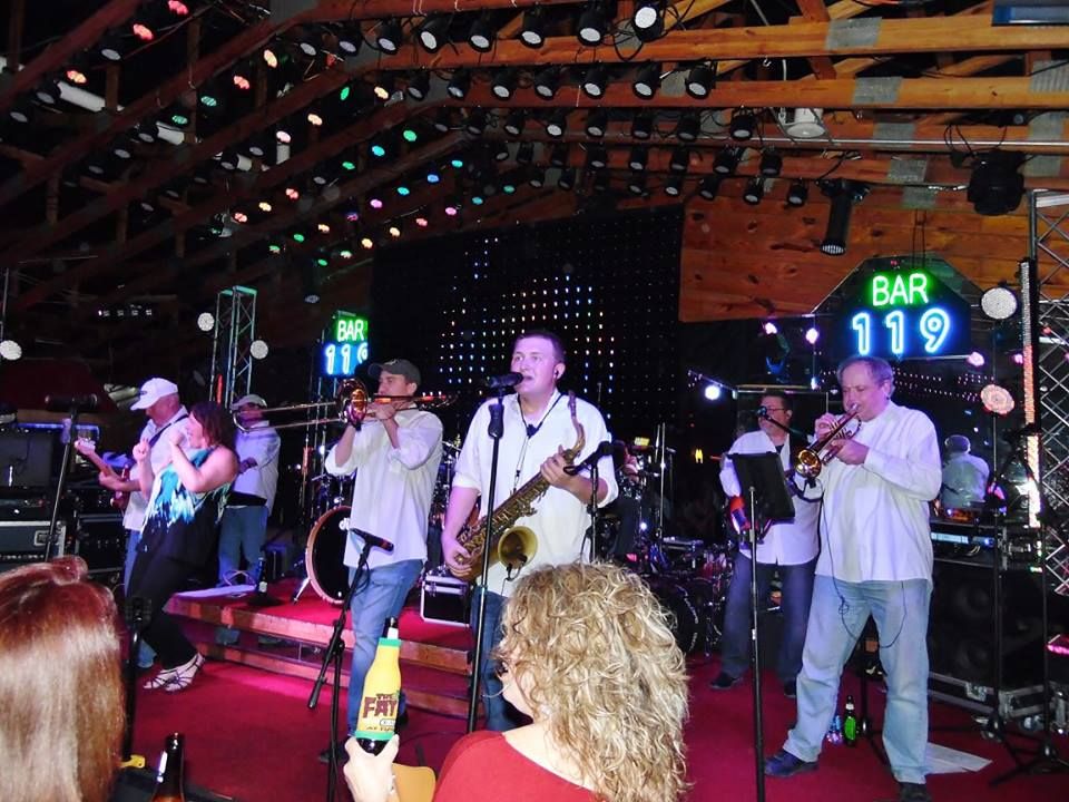 Castaways Band - Photos